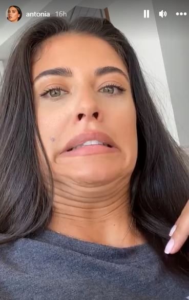 Antonia s-a filmat într-o ipostază bizară și a postat imaginile pe net ...